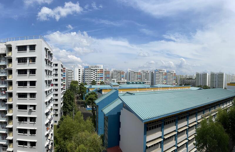 HDB Flat For Sale, in Yishun | PropertyGuru Singapore